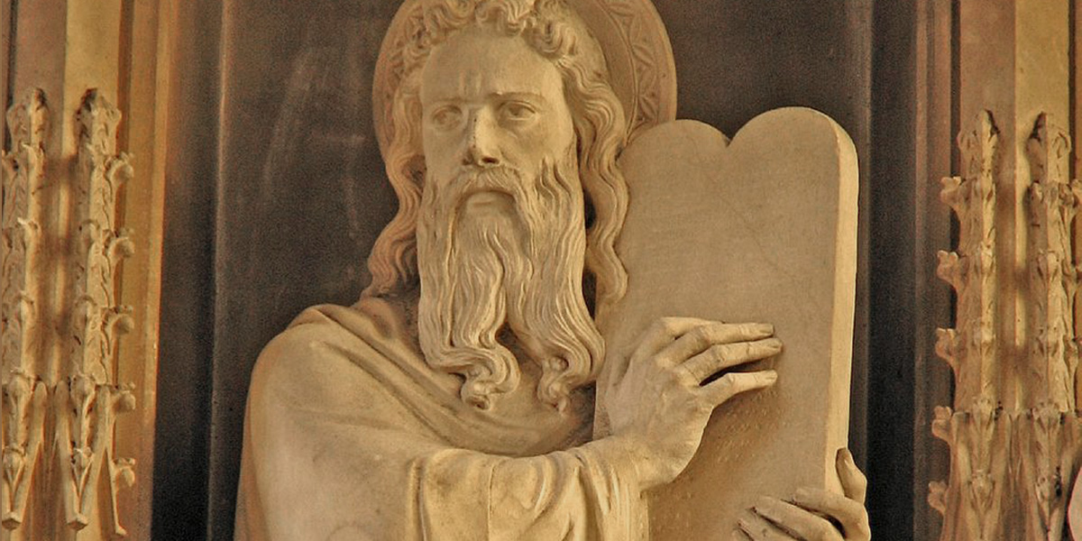 Avvicinarsi alla Pasqua seguendo nel deserto Mosè