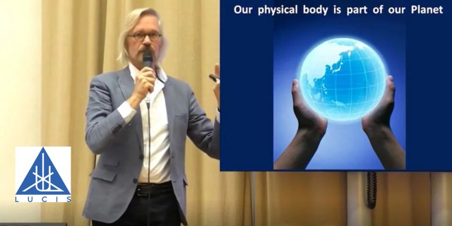 Il desiderio di essere dèi al margine di Dio nella New Age: Lucis Trust