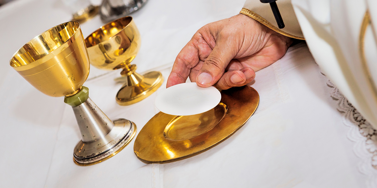 Da dove deriva la parola “ostia”?