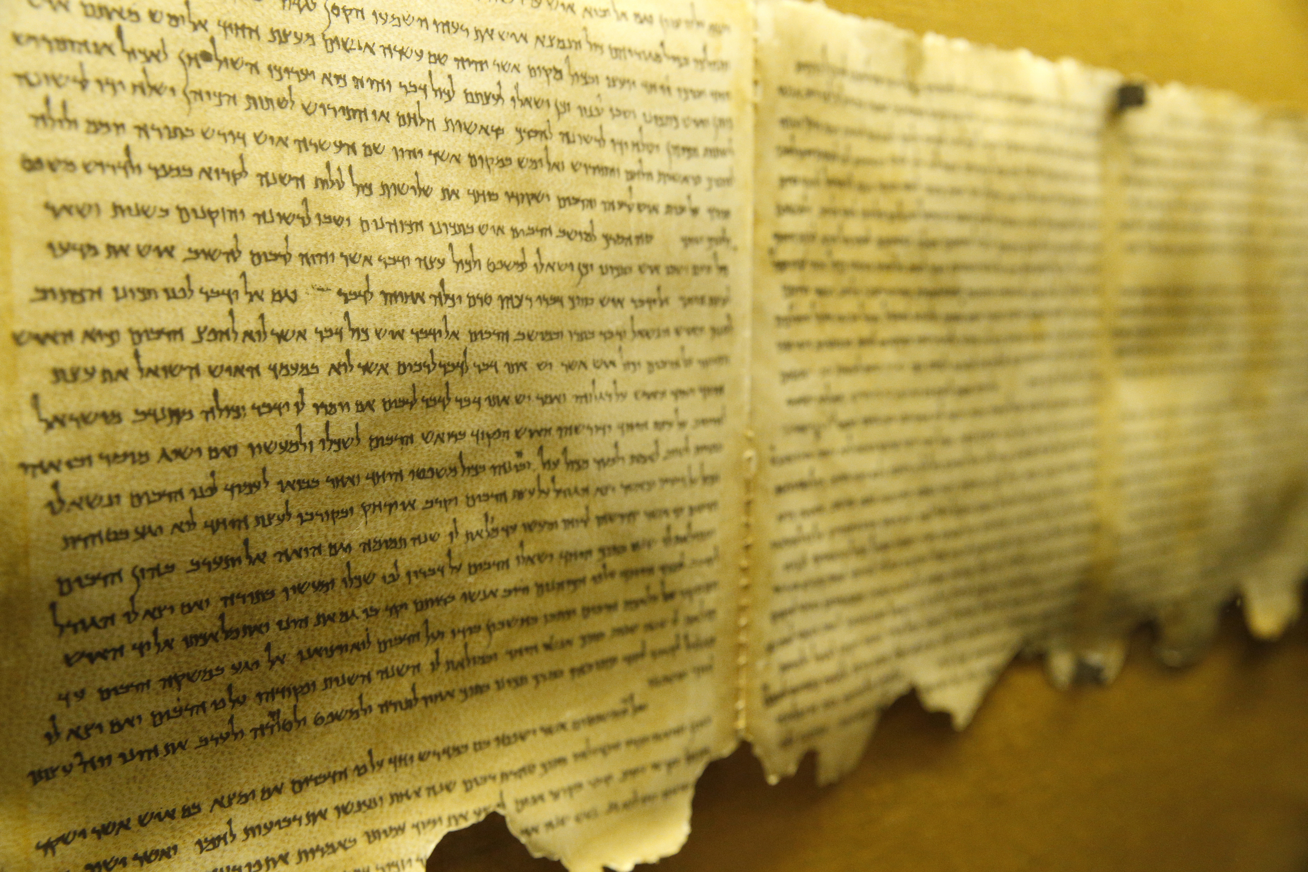 Magia, sette, origini della Bibbia: i misteri dei rotoli del Mar Morto